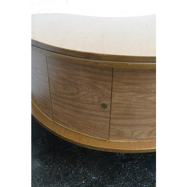Mid Century Grand Server Boomerang Kidney Shaped Walnut Coffee Table ...