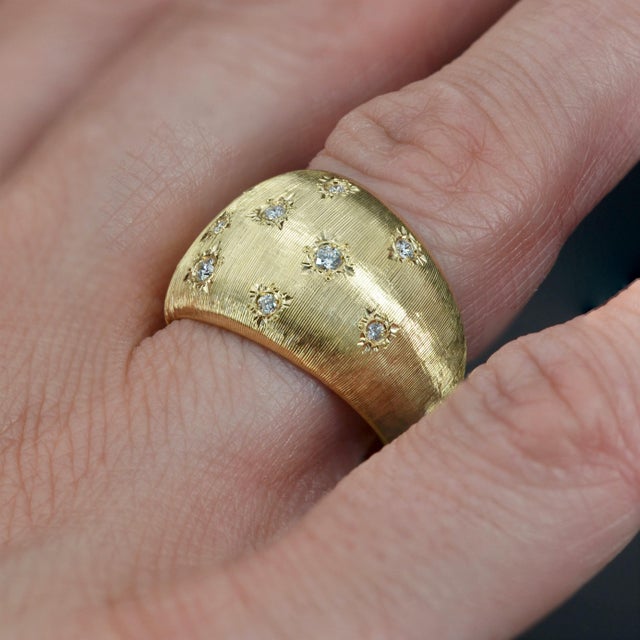 Modern Diamonds 18 Karat Yellow Gold Satin Finish Bangle Ring Size 7 ...