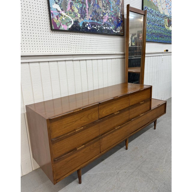 Mid century modern dresser with mirror store