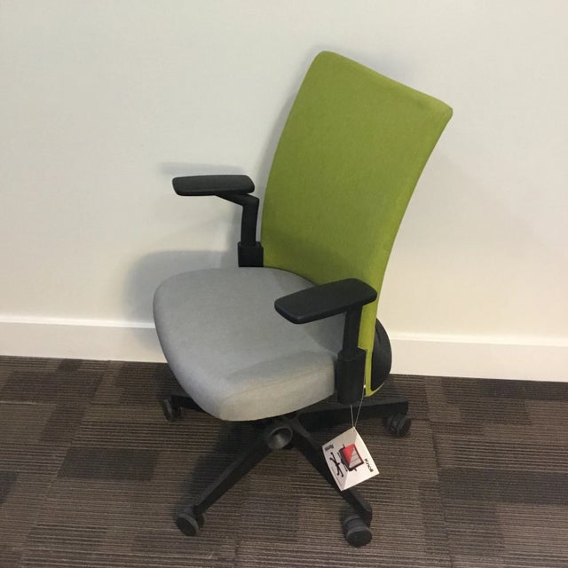 Knoll Remix Modern Office Chair - Green/Gray | Chairish