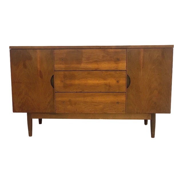 Stanley furniture sideboard store