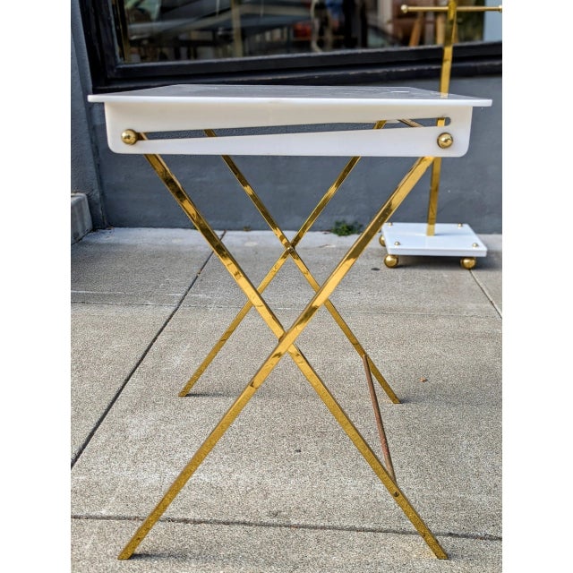 Smart and Versatile: Mid-Century Modern Tray Tables by Charles Hollis ...